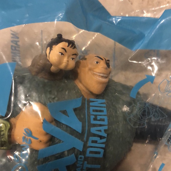 Disney | Toys | Tong From Raya And The Last Dragon Mcdonalds 22 Happy ...